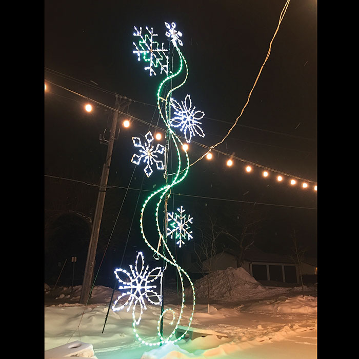 Snowflake Tower - Holiday Outdoor Decor